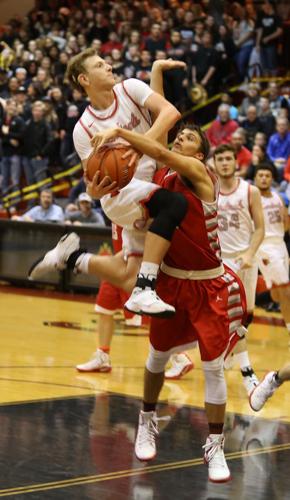 Boys' Basketball: Cards can’t stop Taylor | Sports | sentinel-echo.com