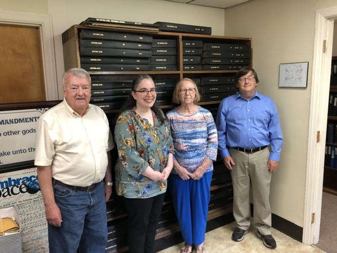 Sentinel-Echo donates bound volumes to Laurel County Historical Society ...