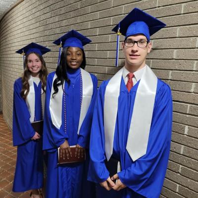 Three graduate London Christian Academy | Community | sentinel-echo.com