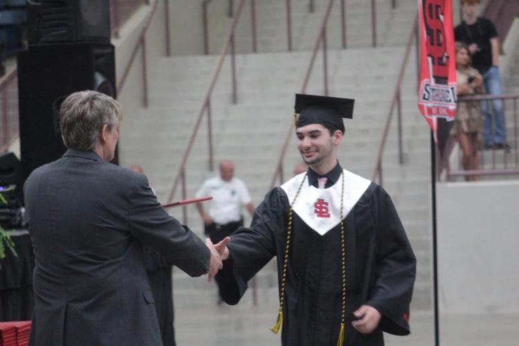 SLHS graduates leave their mark | News | sentinel-echo.com