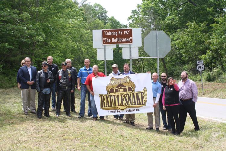 Viper's trail -- Section of Ky. 192 between Laurel and Pulaski counties ...