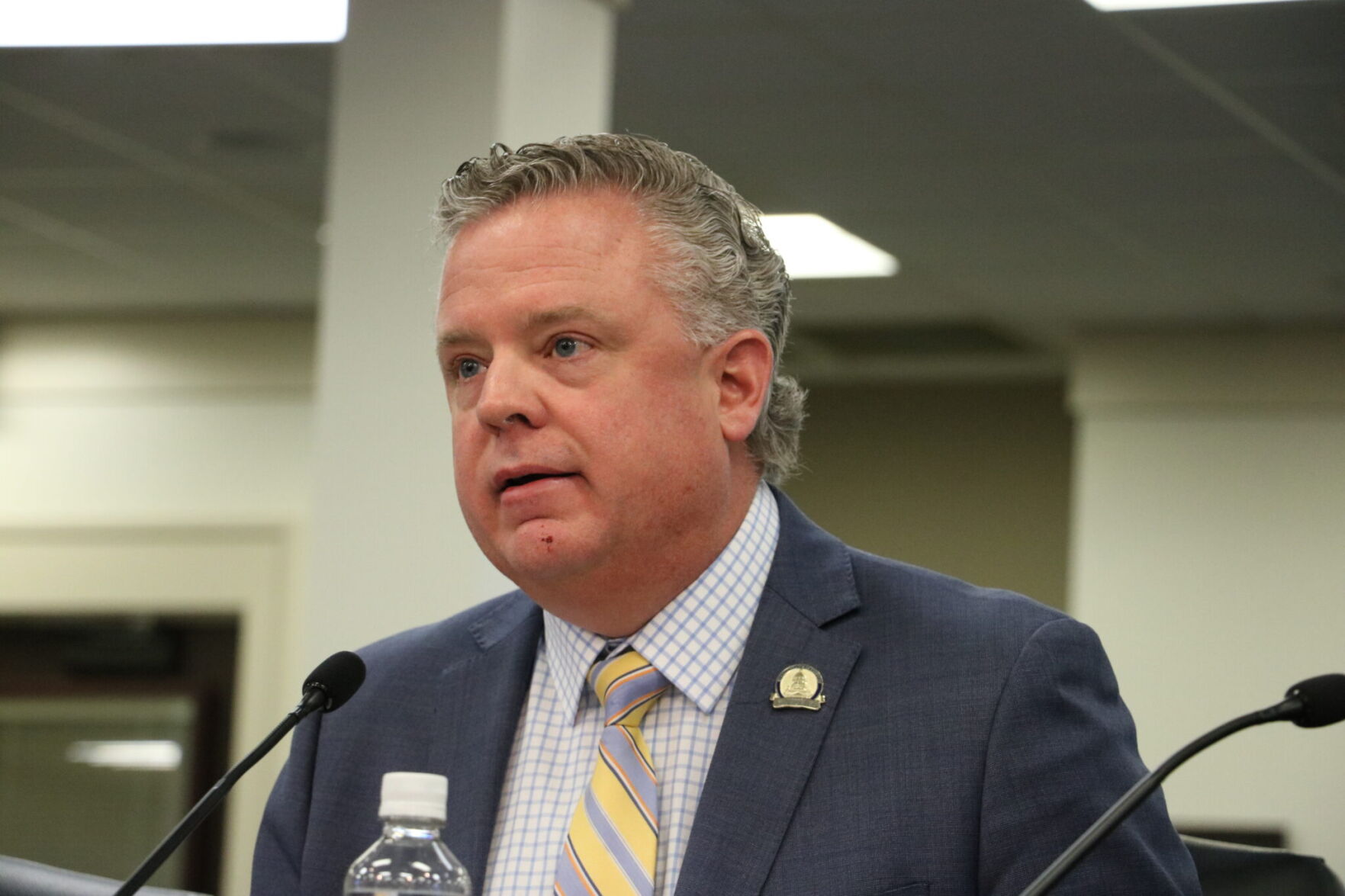 Advancing bill would remake leadership overseeing broadband network ...