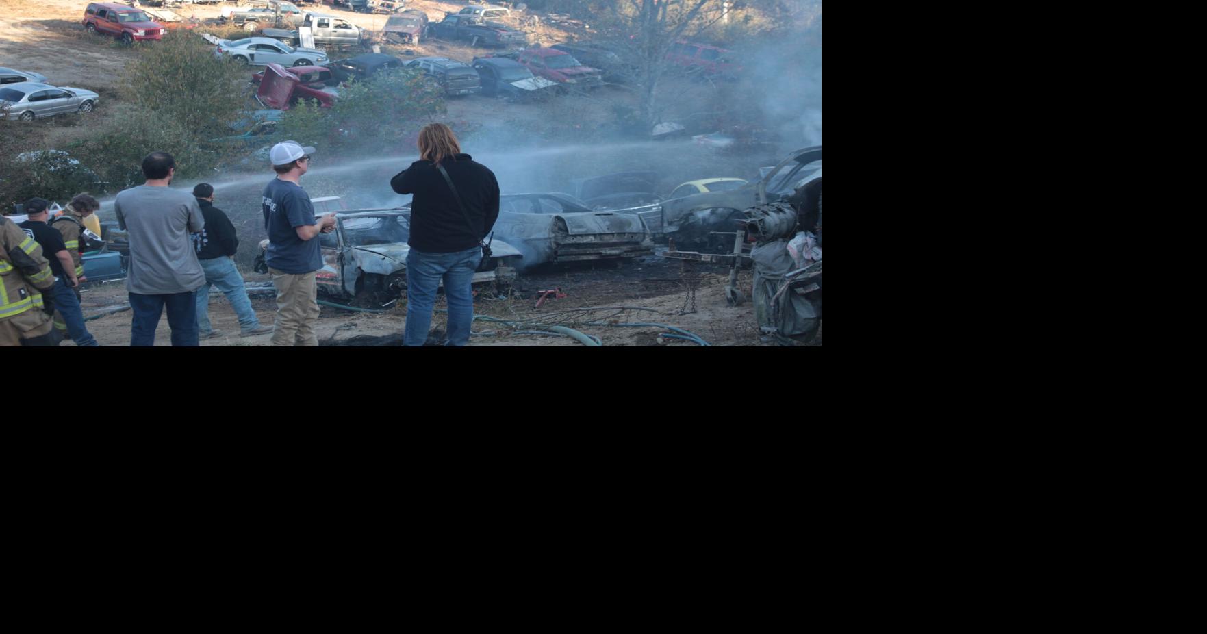 Junk yard fire burns several vehicles | News | sentinel-echo.com