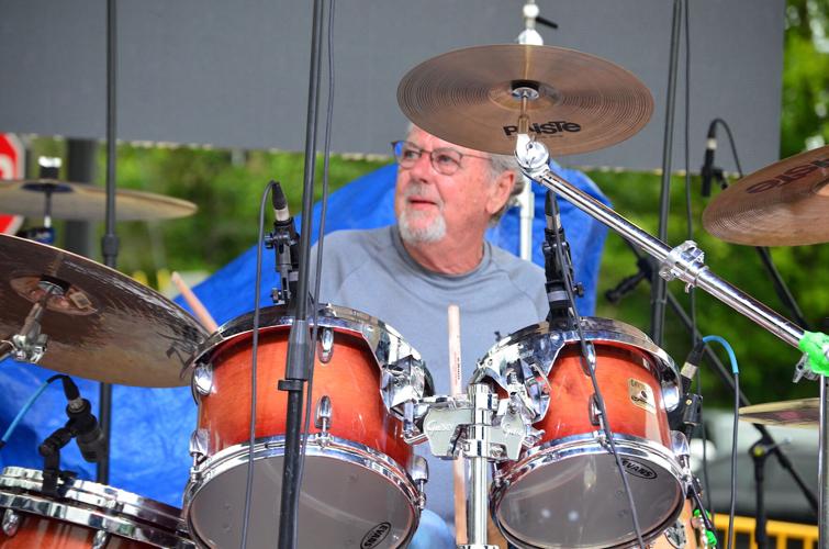 Lit kicks off Town Center London Strong Concert Series | Community ...