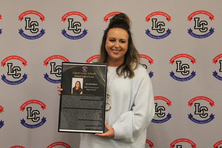 Laurel County Board of Education recognizes students, inducts alumni ...