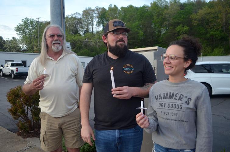 Community hosts monthly candlelight vigil for Harless | Community ...