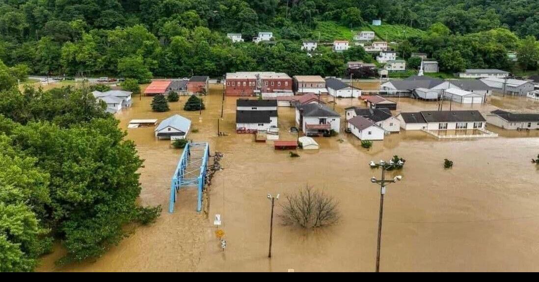 Roadside debris removal nears completion in eastern Ky. flood disaster ...