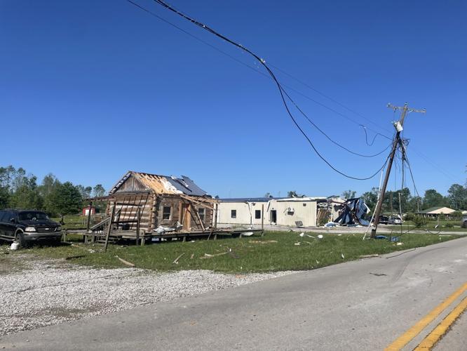 Local officials reporting multiple deaths from tornado | Kentucky ...