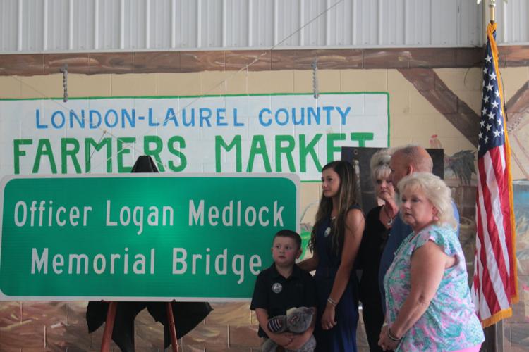 The Call of Honor - Bridges named after London officers | | sentinel ...