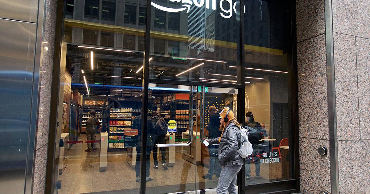 Proposed ban on cashless stores expanded to include Amazon Go ...