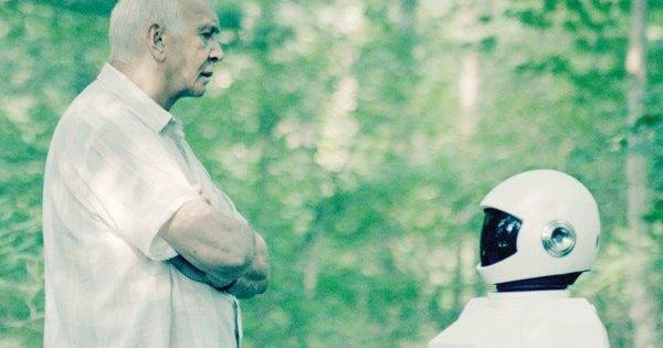 Grumpy old man, robot steal show | Culture | sfexaminer.com