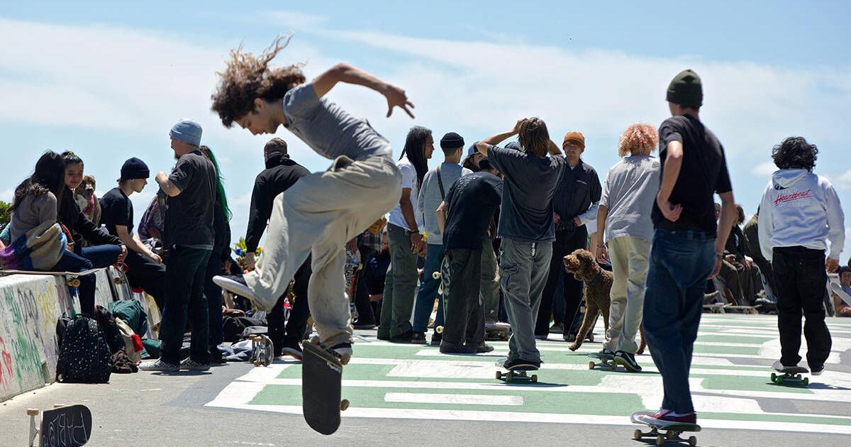 Mother, friends of fallen skateboarder gather to skate in his memory ...
