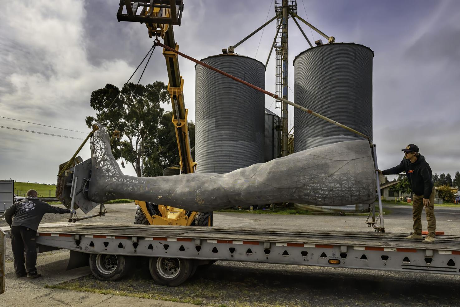 Embarcadero statue sculptor aims to alter perspectives | The City ...
