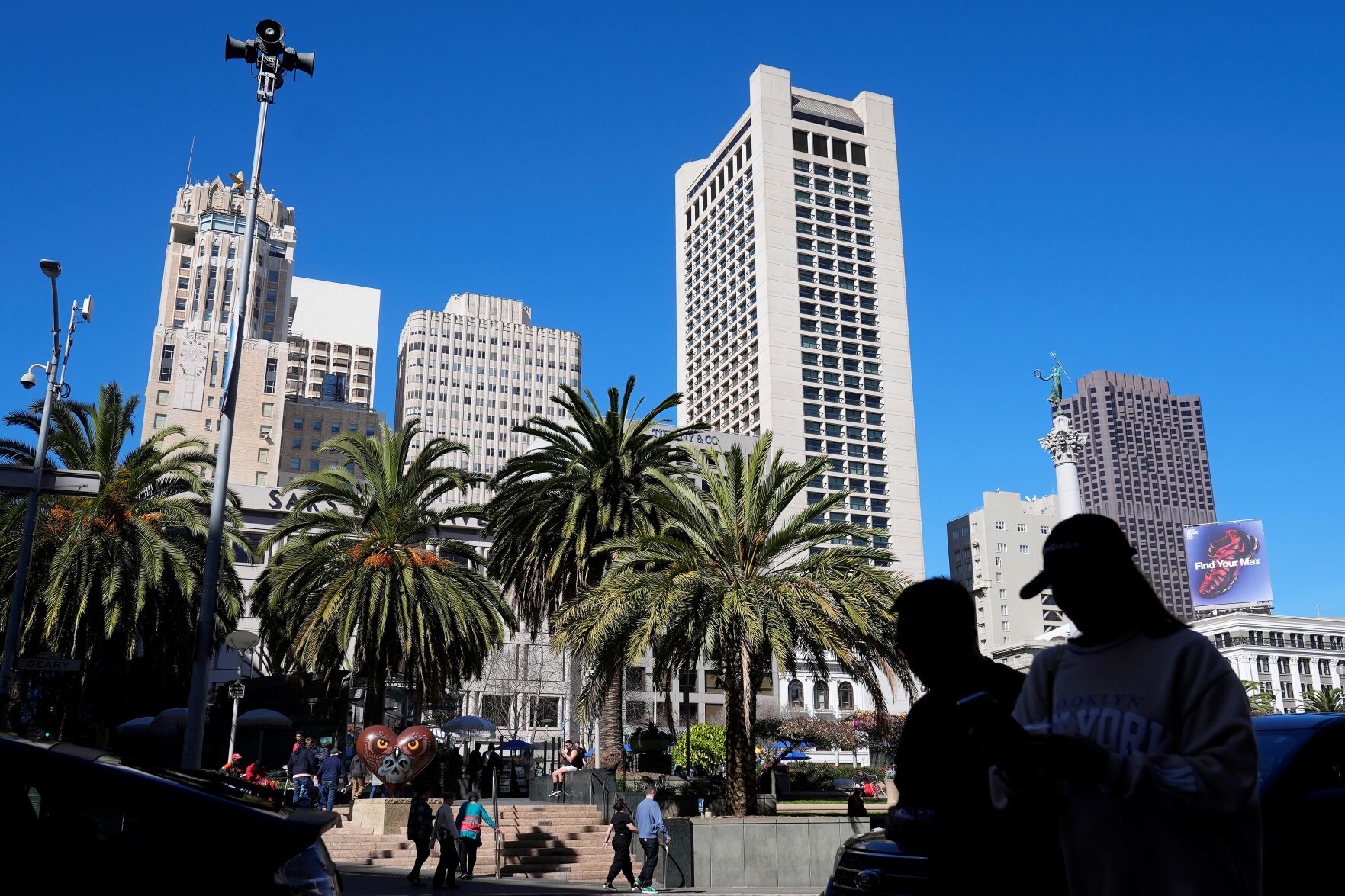 Huge naked statue install held to protect Union Square tiles | The City ...