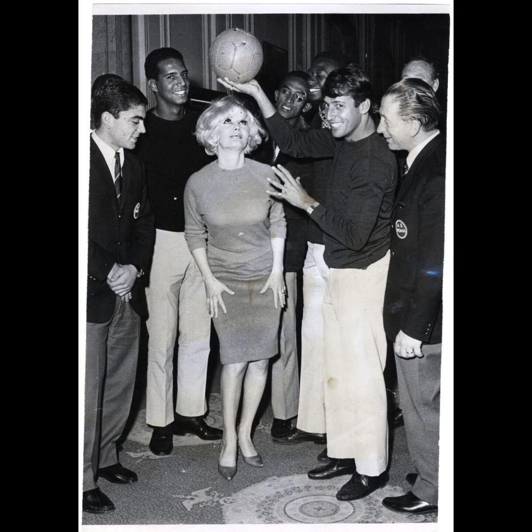 Carol Doda, SF’s iconic topless dancer, dies at 78 | San Francisco News ...