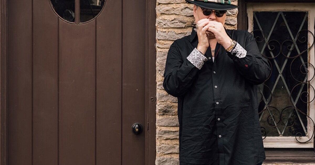 Blues Traveler’s John Popper collects historical weapons | Culture ...