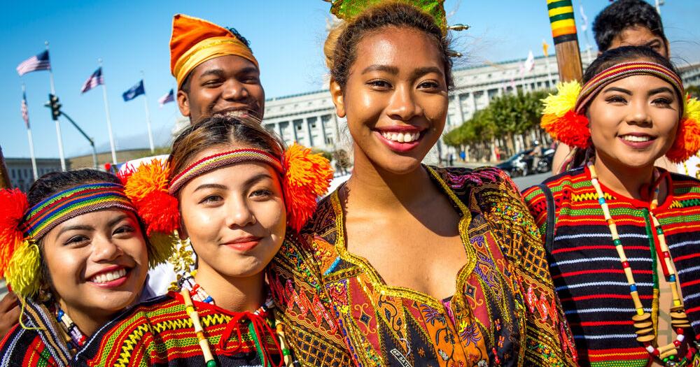 Pistahan Parade and Festival celebrate SF Filipino culture | The City ...