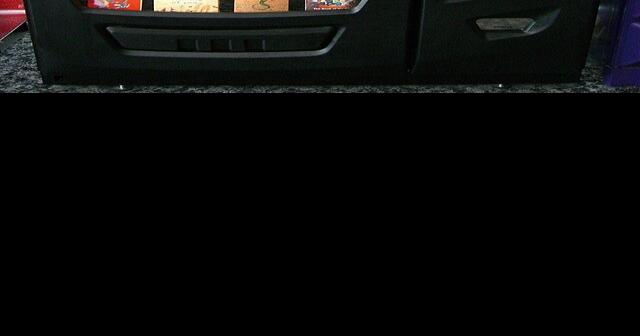 New library 'vending machine' unveiled on Treasure Island | San ...