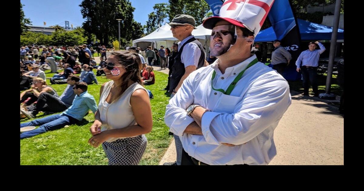 Soccer fans crowd Sue Bierman park for FIFA semi-finals | Sports ...