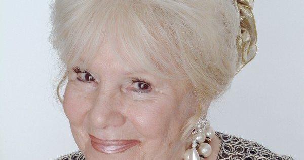 A chat with Hollywood secret singer India Adams | Culture | sfexaminer.com