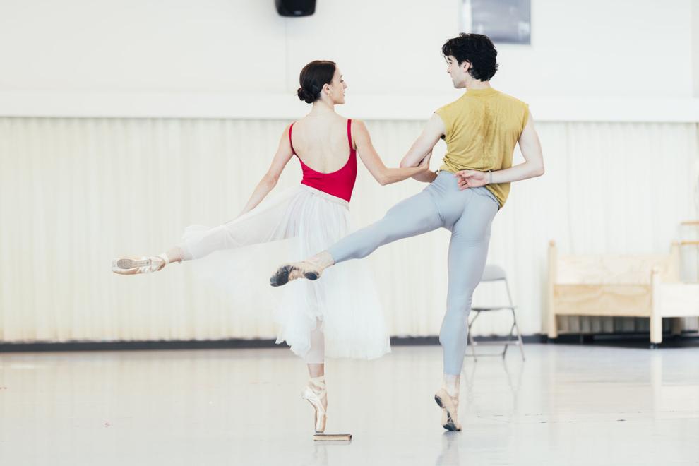San Francisco Ballet tells Eugene Onegin with Russian flair | Visual ...
