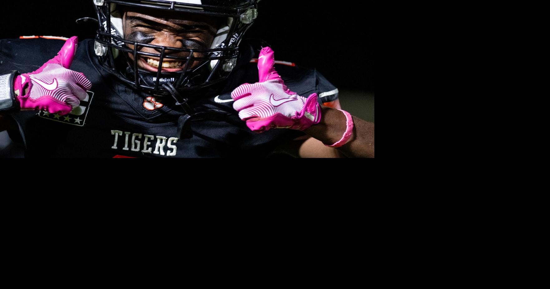 Sharpsville-Farrell clash in WM; Mercer hosts Hounds; CASH visits ...