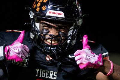 Sharpsville-Farrell clash in WM; Mercer hosts Hounds; CASH visits ...