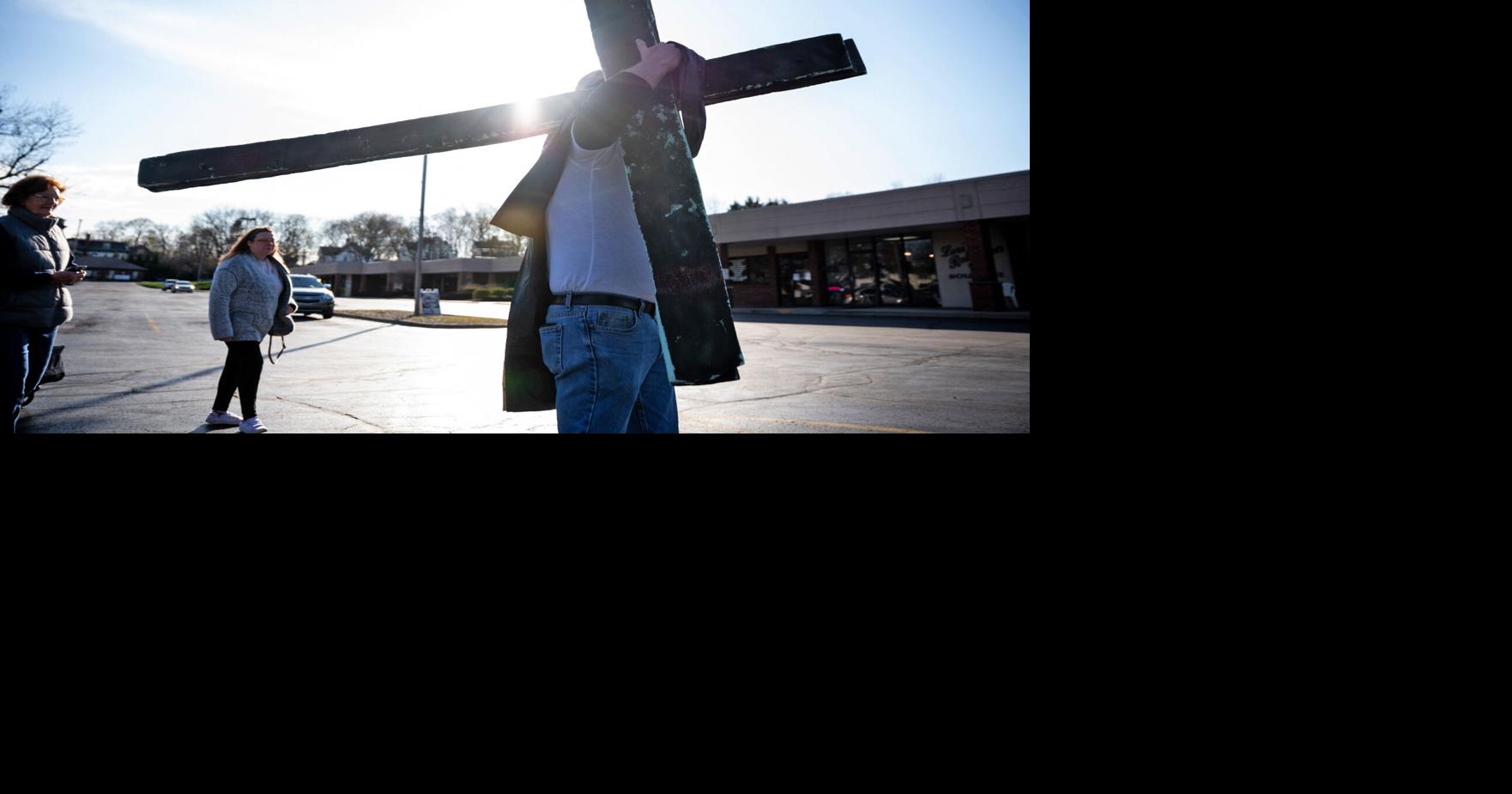 A cross to bear: Sharpsville congregation emulates Jesus' walk | News ...