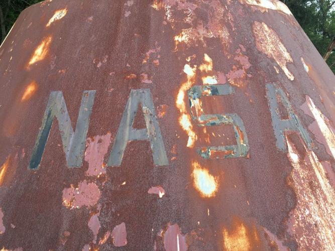 Apollo test capsule sits rusting on Shenango Township farm | Local News ...