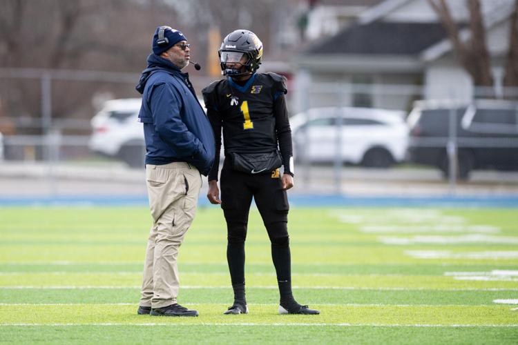 Powerhouse teams collide for PIAA Class 2A title when Farrell faces ...