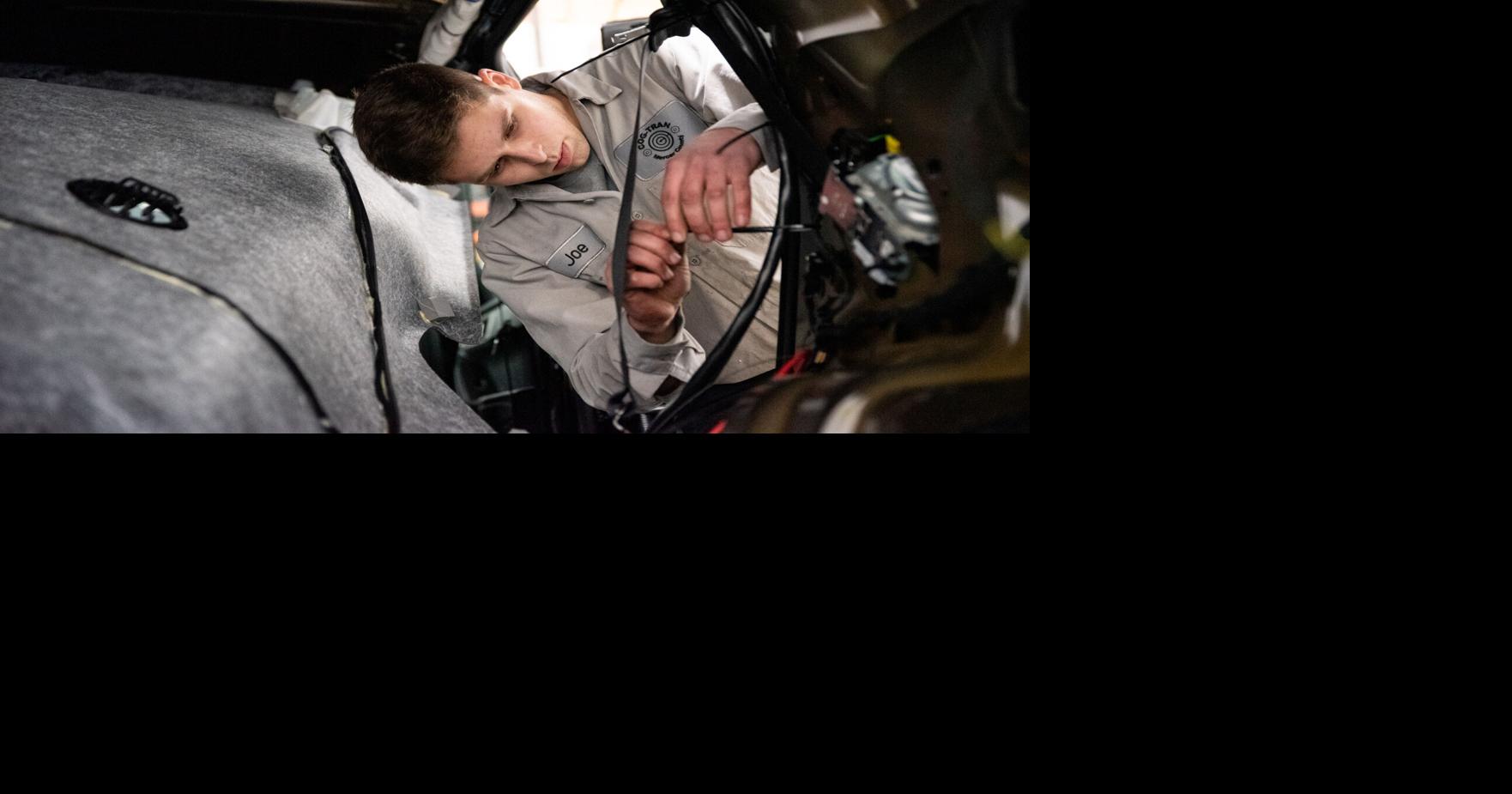 COG mechanics allowed to work on police cruisers | News | sharonherald.com