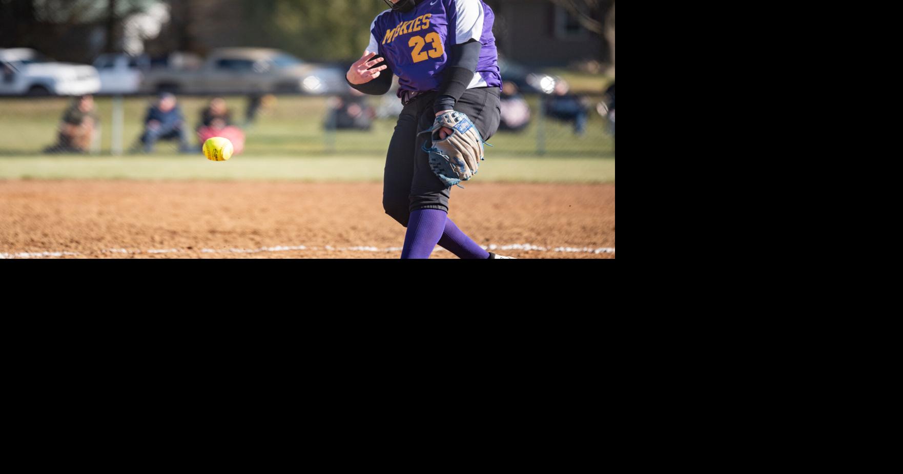 Roundup: Mercer softball sweeps Farrell in DH; WM, Hounds, Devils grab ...