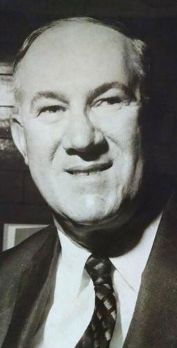 McCluskey enshrined in American Basketball Hall of Fame in Detroit ...