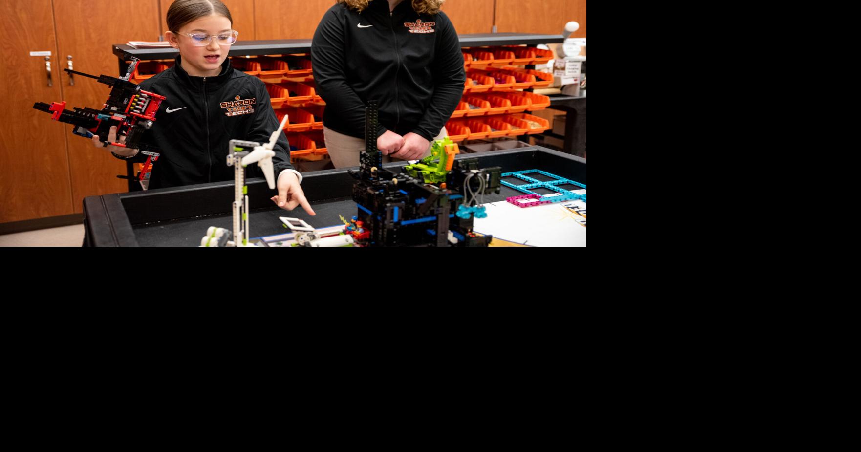 OUTLOOK 2023: Sharon Tiger Techs Robotics Teams advance to two separate ...