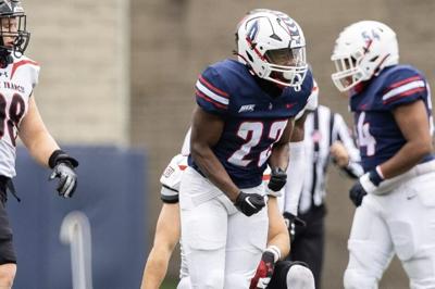 Clements breaks free for 75-yard TD run, powers Duquesne's 28-25 win ...