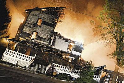 Fire ravages historic Riverside Inn | News | sharonherald.com