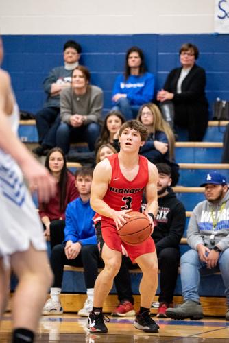 Roundup: Enoch energizes Hornets in 75-56 win over Devils; Farrell's ...