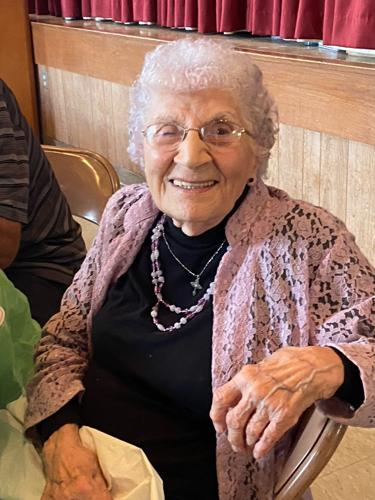 Dorothy Jones celebrates 100 years | | sharonherald.com