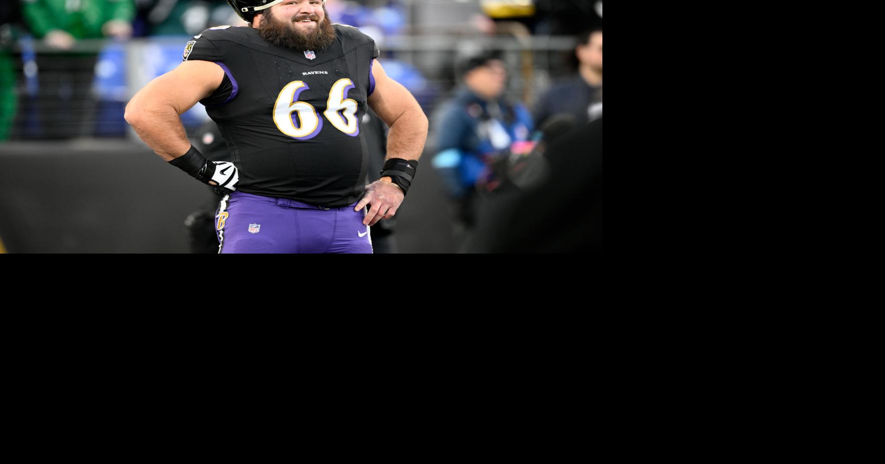 Ravens re-sign offensive lineman Ben Cleveland after 4 seasons with the ...