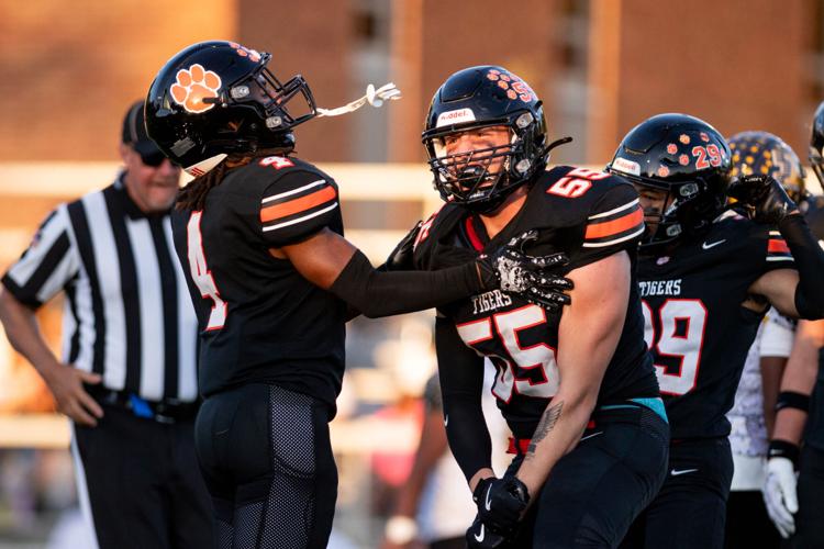 Sharon beats Farrell, 14-7, for first 'Steel Bowl' victory since 2008 ...