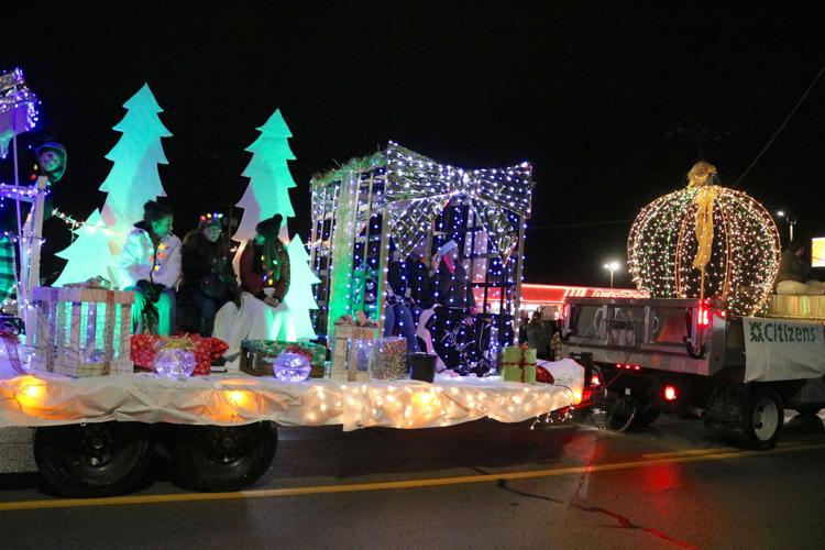 bank parade float ideas