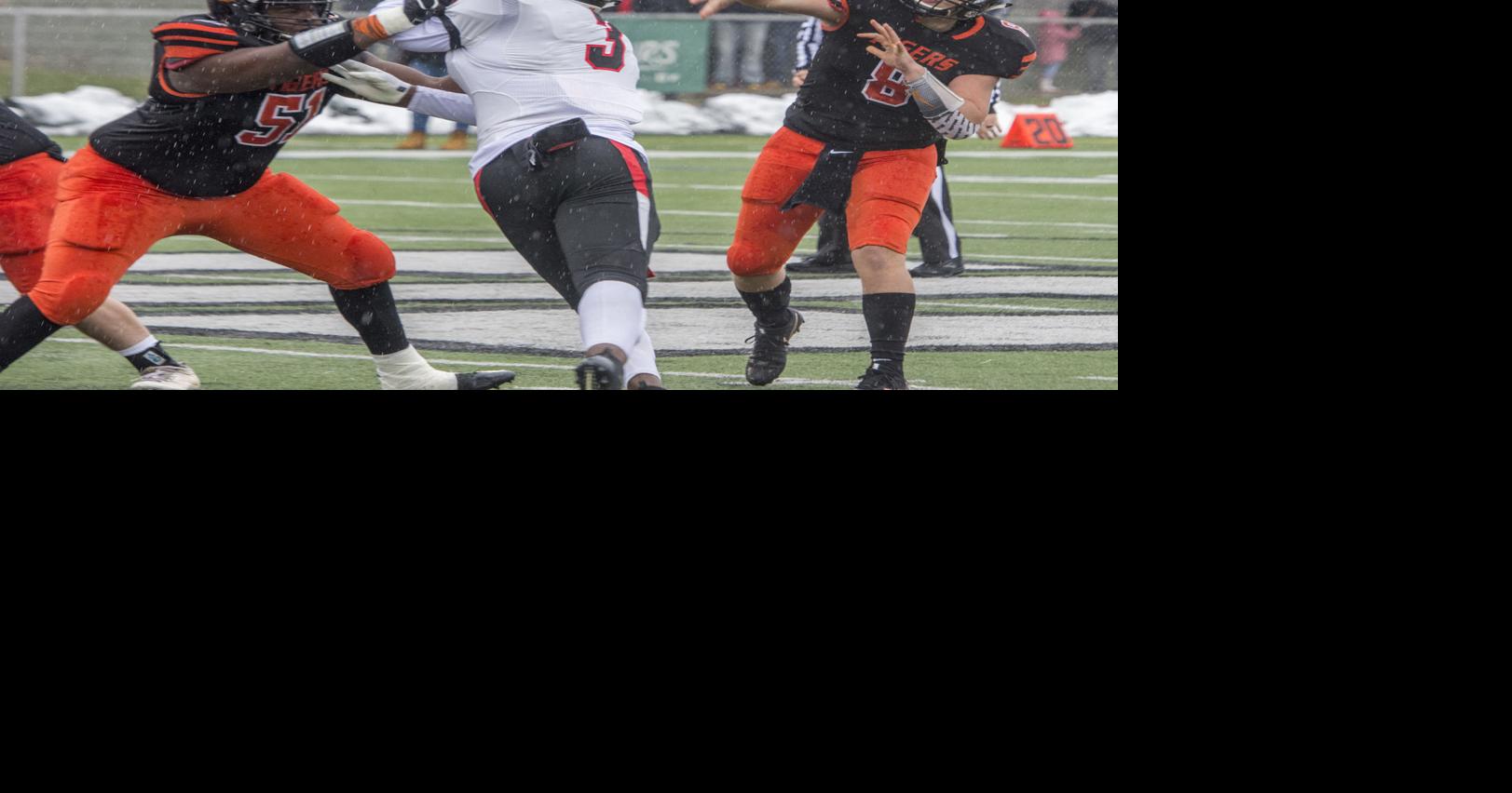 Despite heavy heart, Voytik sets Mercer County career passing record ...