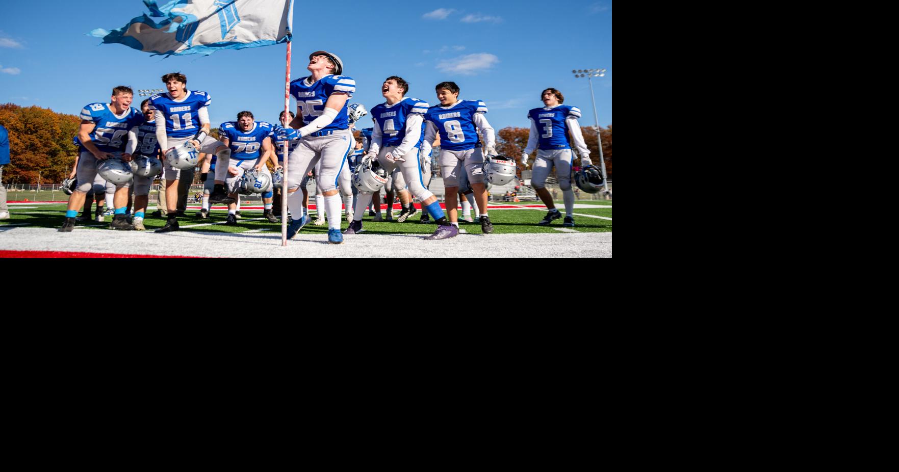 Minjarez scores late to lift Raiders past Ike in D-10 Class 1A ...