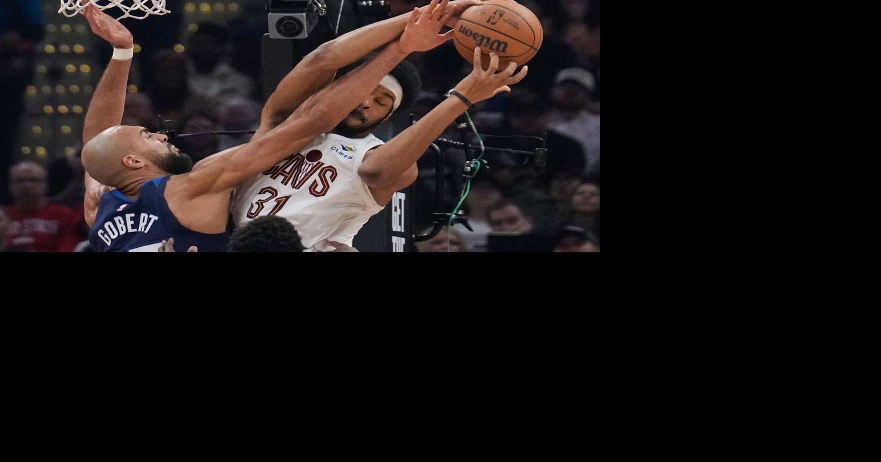 Mitchell scores 28 points, Mobley has 24 as Cavaliers outlast ...