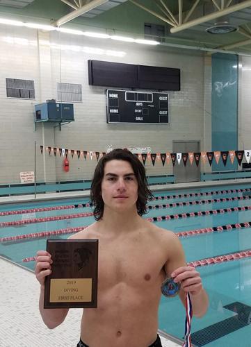 Roundup: Raider matmen 8-0; WM girls, Hickory boys improved to 12-1 ...