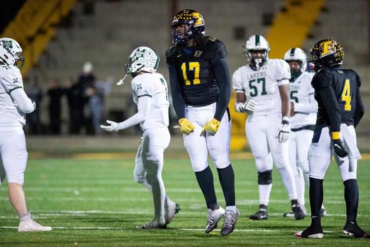 Johnson scores four touchdowns as Farrell wins 5th straight District 10 ...