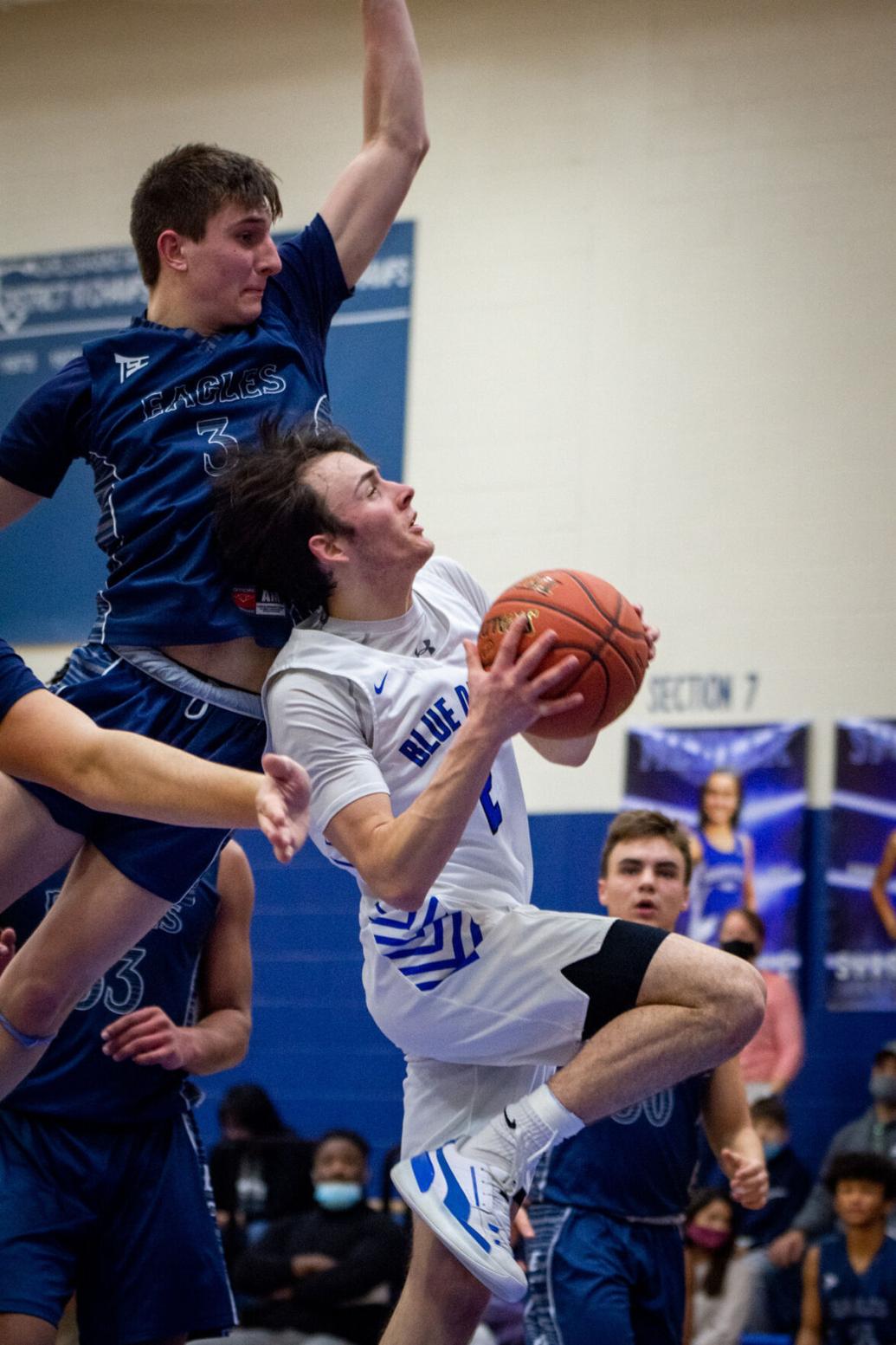 Blue Devils' deadly Doyle drains 45 points to pace D-10 Class 3A ...