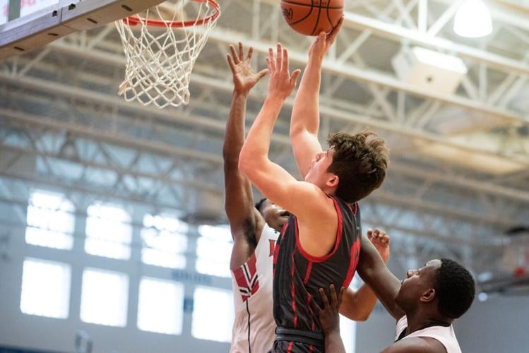 Borowicz, Dye lead Hornets past Girard at United Way Classic in Poland ...