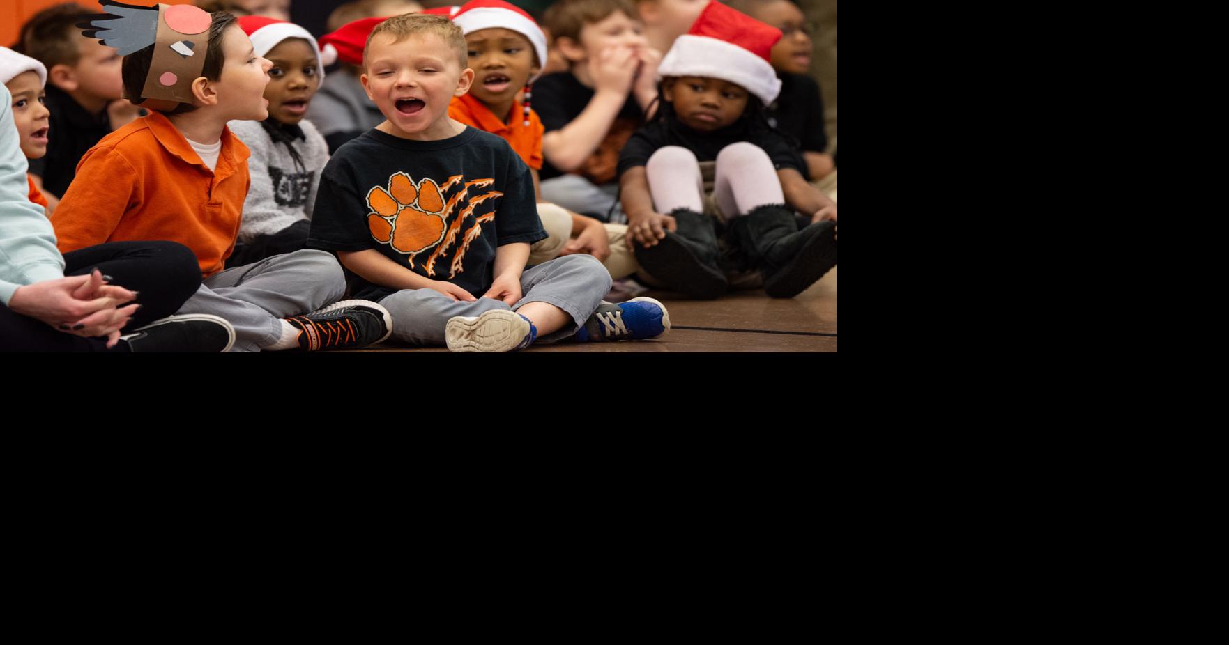 West Hill Elementary holds Holiday Concert | News | sharonherald.com