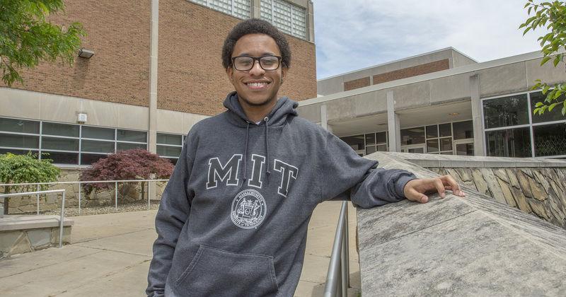 2016 Sharon grad headed to MIT on a full scholarship | Local News ...